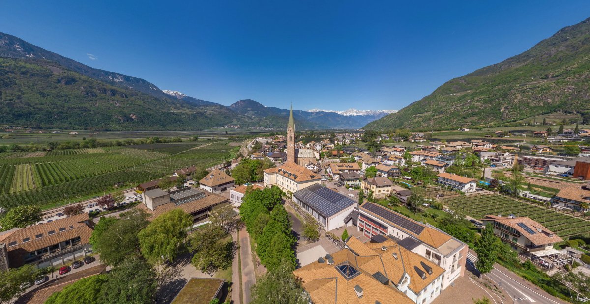 Terlan - Vilpian - Siebeneich : Terlan - Luftpanorama 1